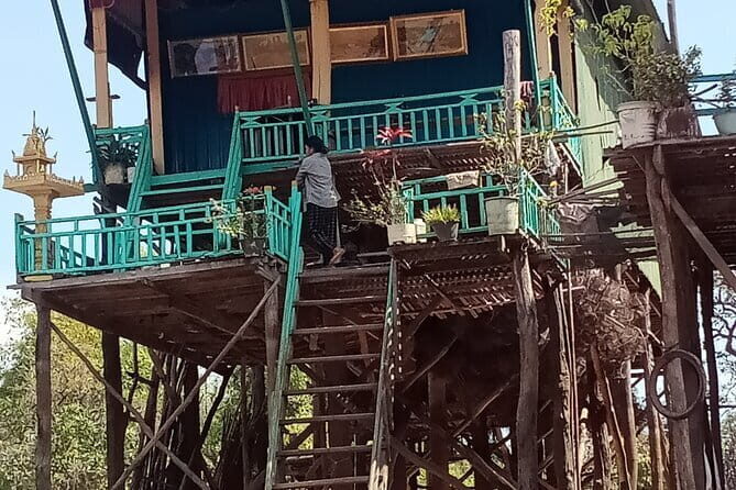 Beng Mealea & Floating Village with Airport Pick Up - A Closer Look at the Tour Experience