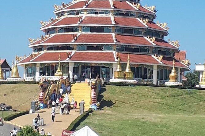 Best Places in Chiang Rai White, Blue, Big Buddha, Tea Plantation - The Practicalities — What’s Included and What’s Not