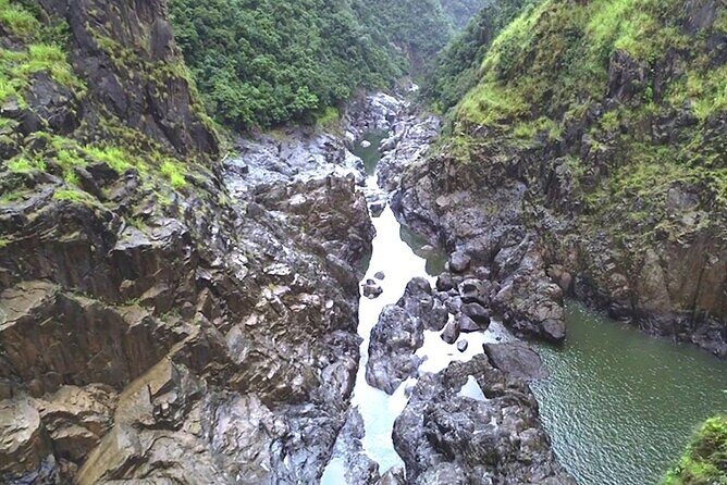 Beyond the Range - 30 minute Rainforest Scenic Flight - The Real Value: How Does It Stand Up?