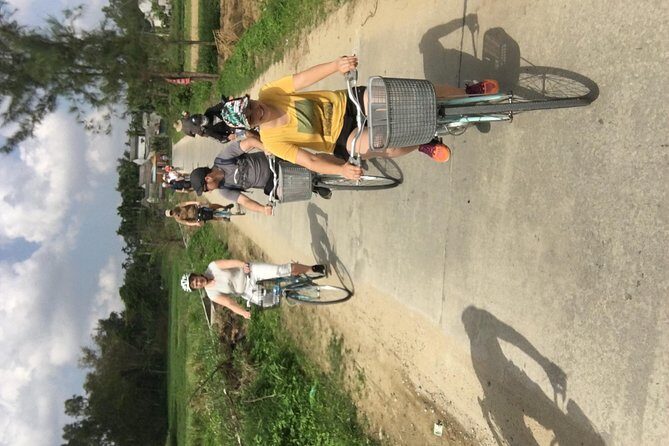 Biking to Explore Traditional Craft Villages in Hoi An. - In-Depth Look at the Tour Experience
