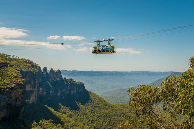 Blue Mountains Day Tour: Zoo, Scenic World & Three Sisters - Leura: Charming Town & Lunch Break