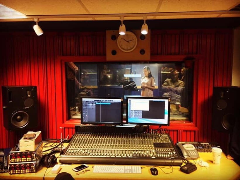 Bollywood Studio Guided Half-Day Tour - Breakdown of the Tour Experience
