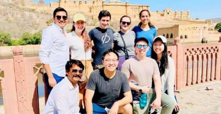 Book Govt. Approved Tour Guide for Jaipur City Tour