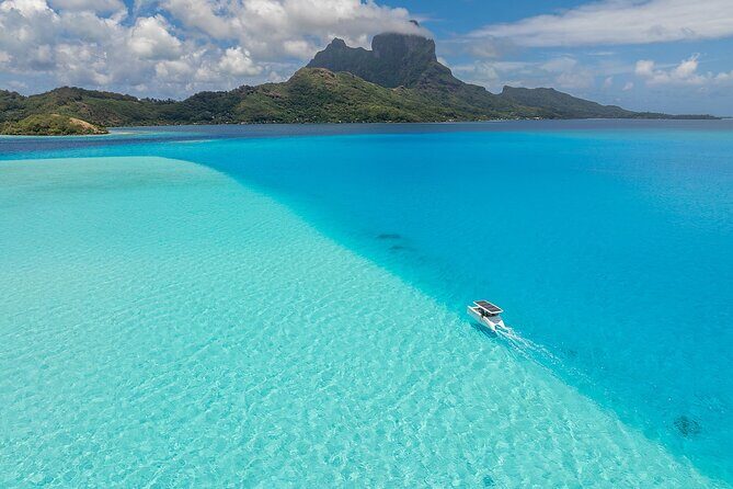 Bora Bora Private Solar Boat Experience - What’s Included and What to Consider
