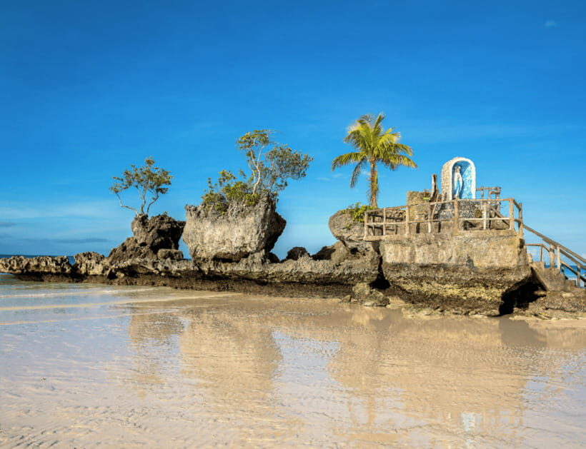 Boracay: Island Hopping with Lunch, Helmet Diving & ATV - Exploring Boracays Highlights: What to Expect
