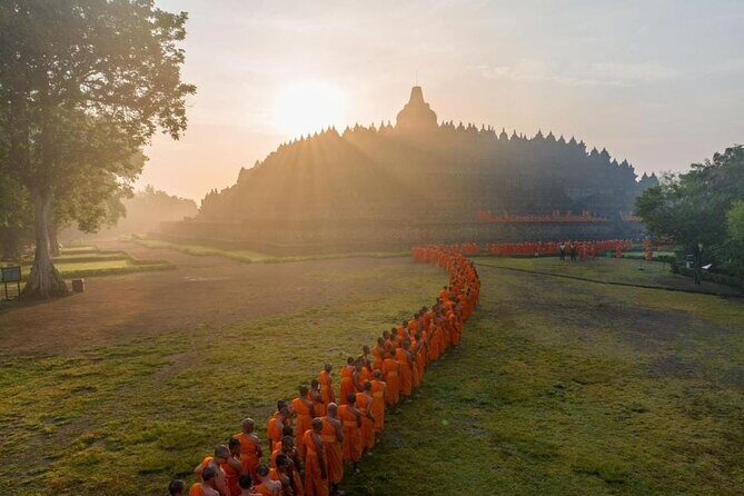 Borobudur Climb To The Top, Prambanan Temple And Ramayana Ballet - The Cultural Highlight: Ramayana Ballet Performance