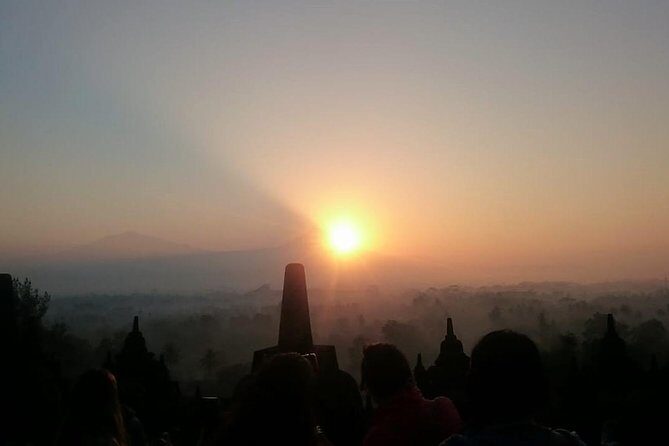 Borobudur Sunrise and Temples Tour from Yogyakarta - Transport, Comfort, and Practicalities