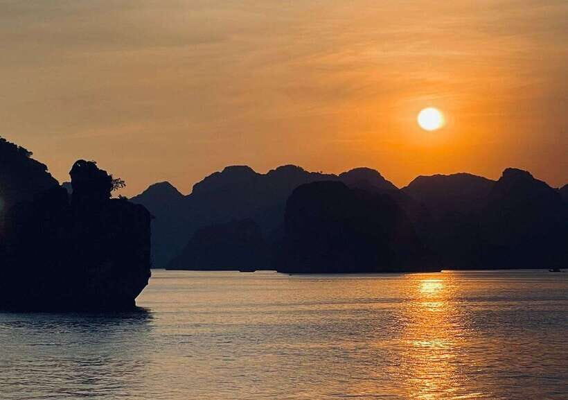 Breathtaking Lan Ha Bay Sunset Tours 2025 from Cat Ba Island - The Value of This Experience