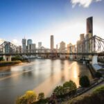 Brisbane : City Highlights Private Walking Tour - Historic Buildings and Vibrant Squares