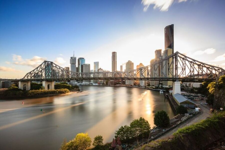 Brisbane: Private custom tour with a local guide - Breaking Down the Itinerary