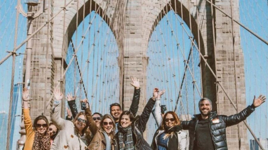 Brooklyn Tour in Portuguese I Brooklyn Bridge, Dumbo & Williamsburg on foot - Walking and Transportation Details