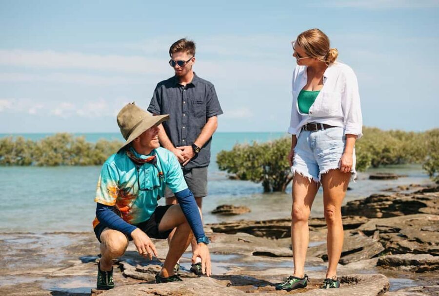 BROOME: DINOSAUR ADVENTURE CRUISE - With Tapas and Cocktail - Key Points