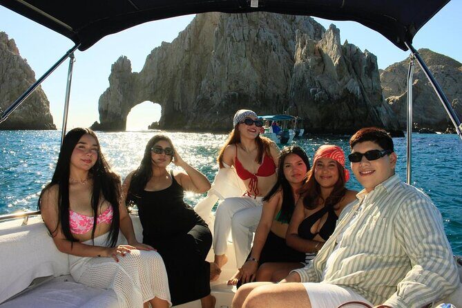 Cabo Private Yacht Tour: The Arch, Sea Lions & Scenic Beaches - Authenticity and Experience: What Travelers Are Saying