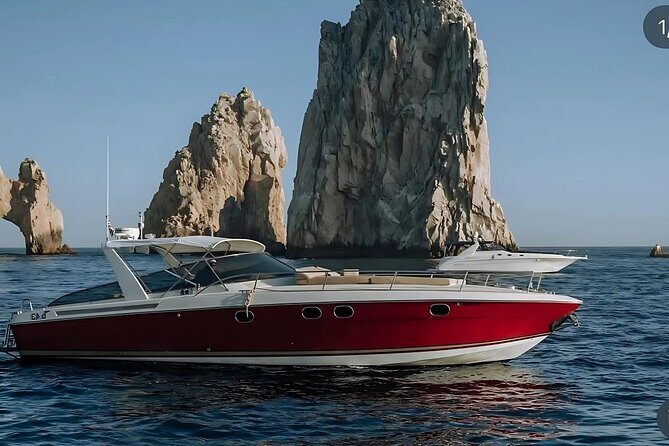 Cabo San Lucas Luxury Yacht to El Arco with Snorkeling Stop - Who Will Love This Experience?