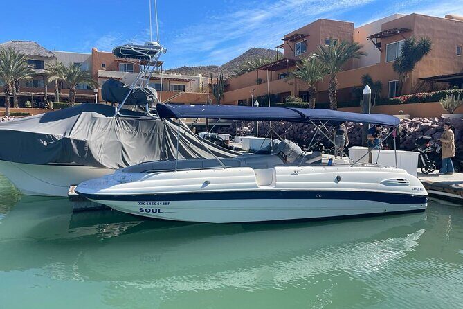 Cabo Yacht Tour to Lovers or Pelícano Beach + Beach Time - The Small Yacht Experience