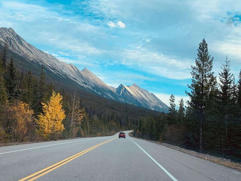 Calgary: 3-Day Lake Louise, Moraine, Emerald, Yoho, Icefield - The Real Deal: What Travelers Say