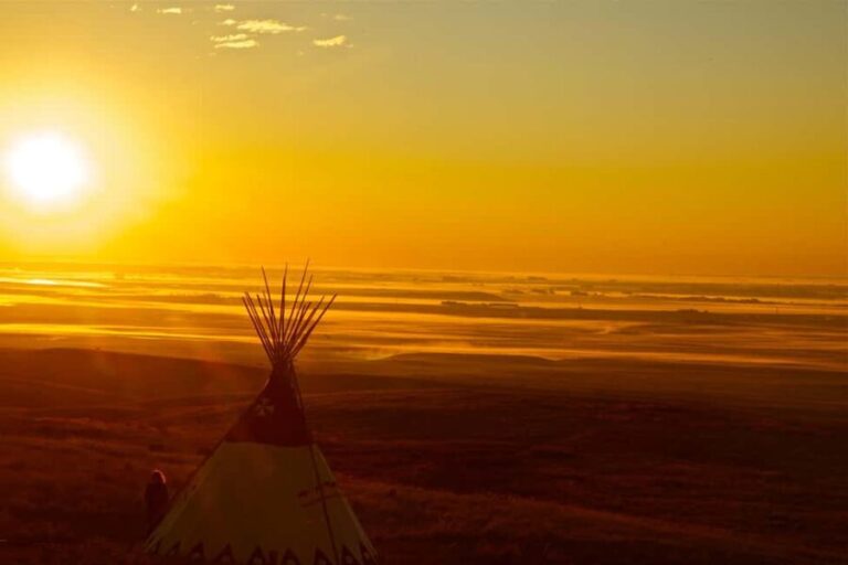 Calgary Alberta: Indigenous Culture and Medicine Wheel Tour - The Pow Wow: A Celebration of Spirit and Tradition