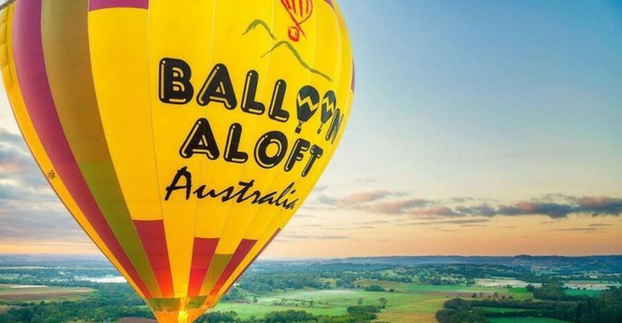 Camden Valley: Sunrise Hot Air Balloon Flight With Breakfast - The Practical Details
