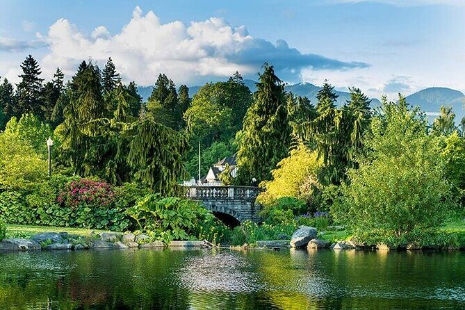 Canada Place, Queen Elizabeth 1-day City Tour in Vancouver - Who Will Love This Tour?