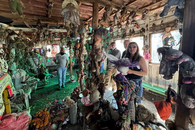 Canals Boat Tour + Doll Island + Ajolote Shrine - FAQ: Practical Questions about This Tour