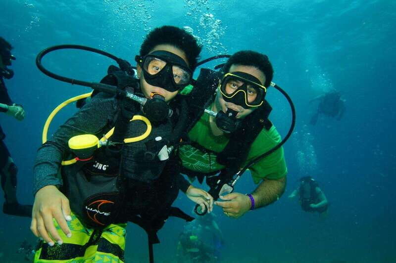 CANCUN: 2T REEF DIVES FOR CERTIFIED DIVERS - What to Expect Underwater