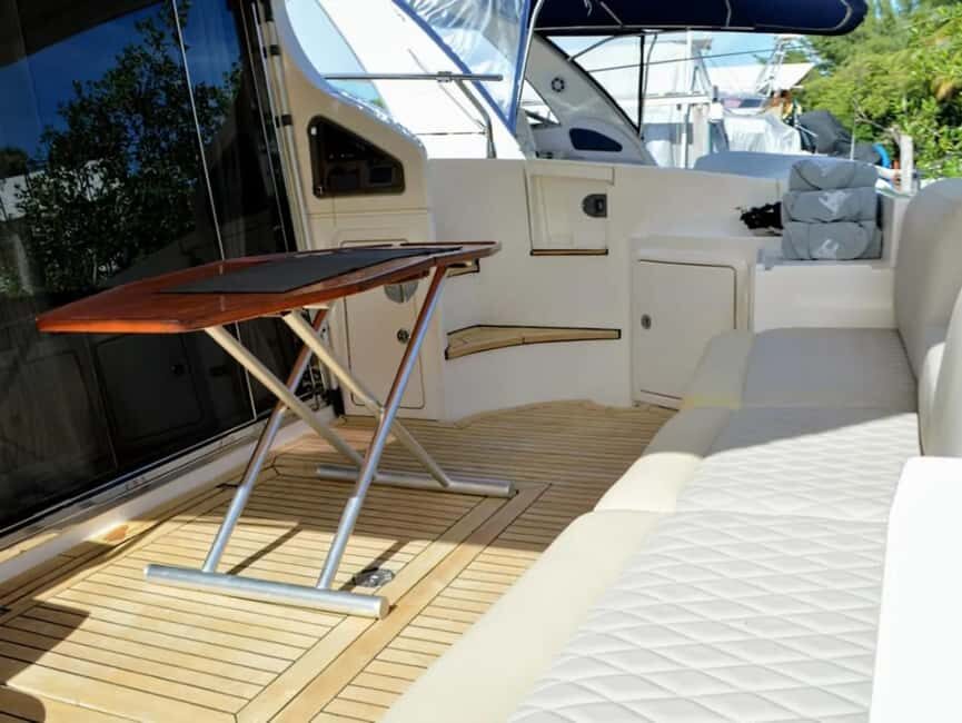 Cancun: Azimut 47 Fly Private Yacht - 6 hours to Isla Mujeres - Practical Considerations and Tips