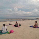 Cancún: Beach Yoga Class with Guided Meditation - Who Should Try This?
