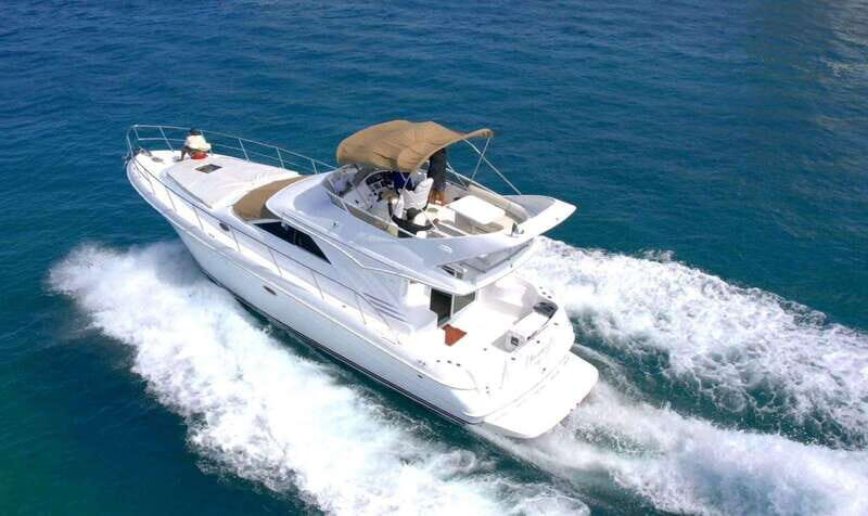 Cancun: Exclusive Sea Ray Express Bridge for 14 people - What Makes This Tour Stand Out?