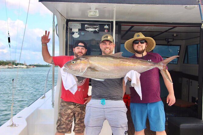 Cancun fishing charter if you don't fish you don't pay 46ft yacht 12pax 25P14 - Authentic Feedback from Guests