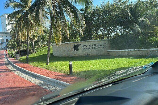 Cancun Int.Airport to JW Marriott 1-3 passengers ROUNDTRIP - Value for Money and Booking: Is It Worth It?