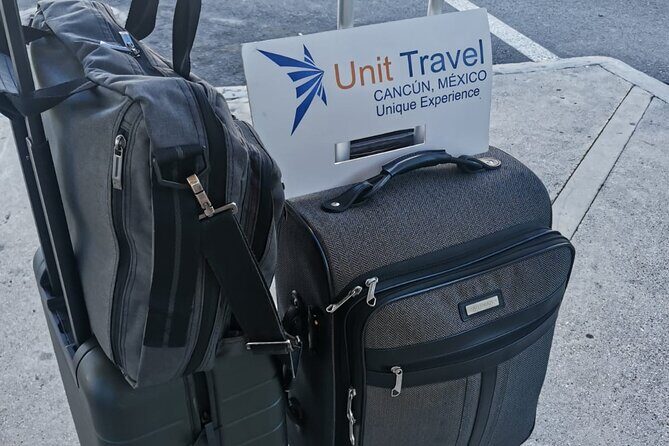 Cancun Int.Airport to The hotel zone cancun 1-3 passengers ROUNDTRIP - Meeting points and flexibility