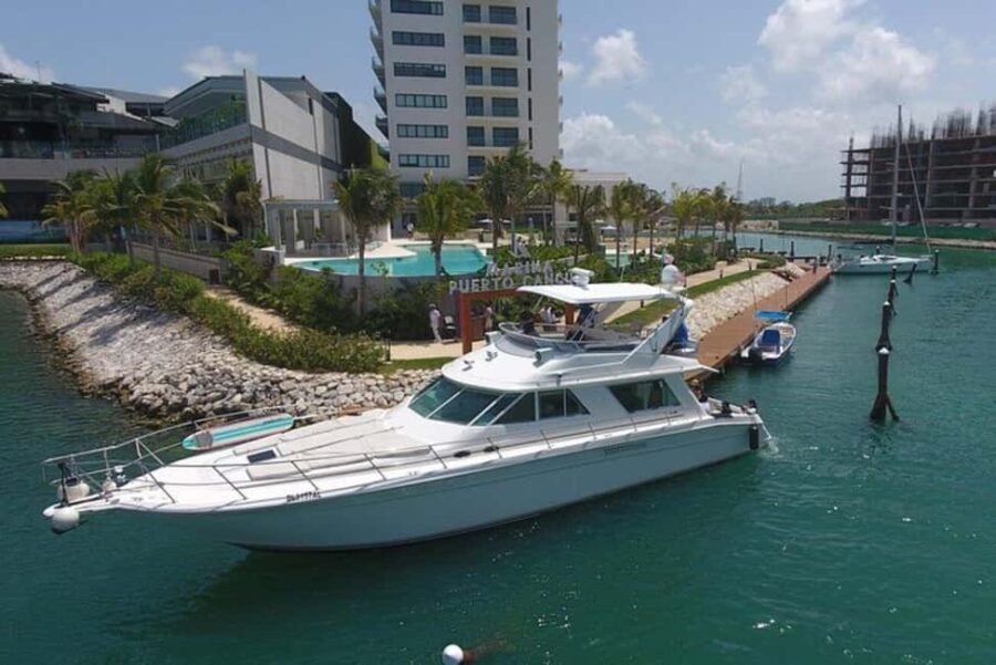 Cancun: Luxury Yacht Tour to Isla Mujeres Chef #GMBSR55FUN - What Makes This Tour Stand Out