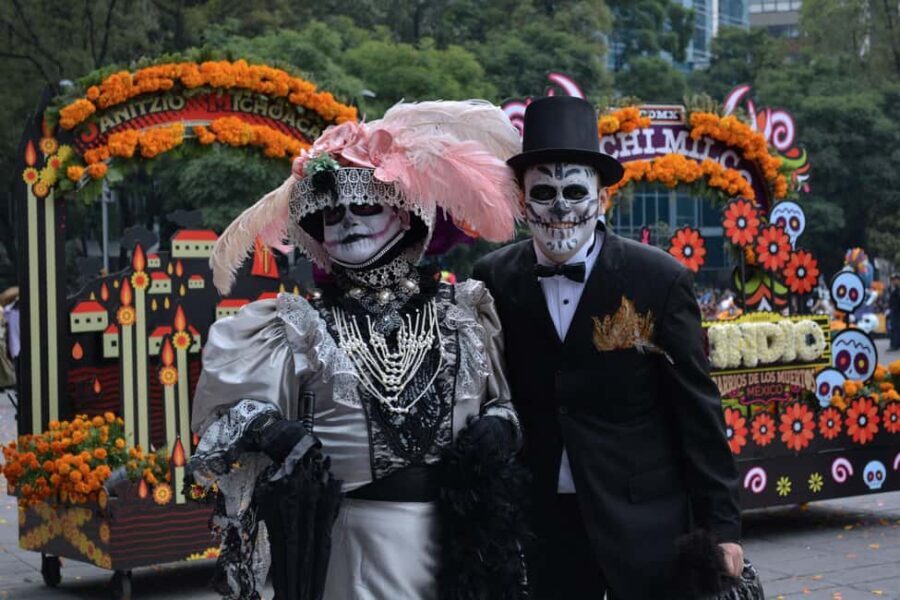Cancun or Merida: Day of the Dead celebration with taco buffet. - Who Should Consider This Tour?