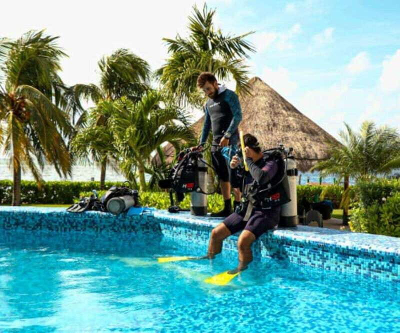 Cancun: PADI Open Water Diver Course - What to expect from each stage