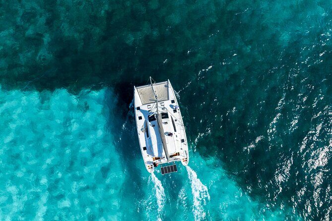 Cancún Private Catamaran with Snorkel and Open Bar - Why This Tour Might Be Just Right