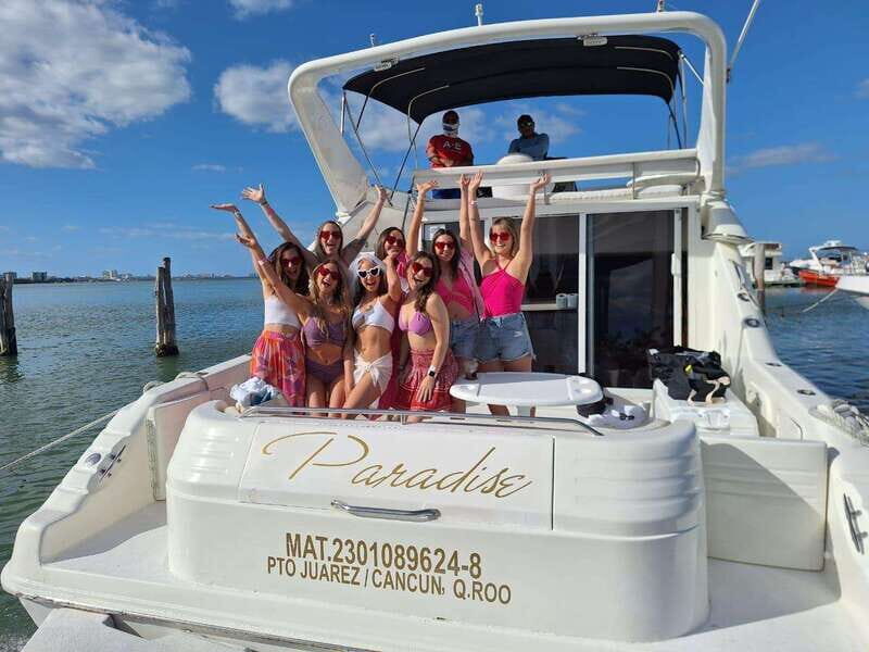 Cancun: Private Luxury 46-Feet Flybridge Yacht Cruise - Who Is This Tour Best For?
