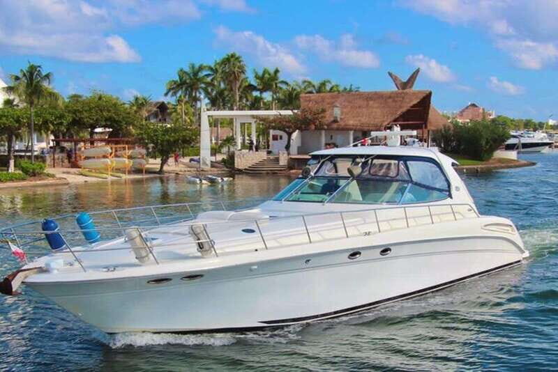 Cancun private yacht Sea Ray Sundancer 60 feet - In-Depth Look at the Itinerary and Experience