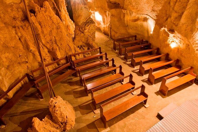 Capricorn Caves Cathedral Cave Tour - Music and Atmosphere: Unique Moments Inside the Cave