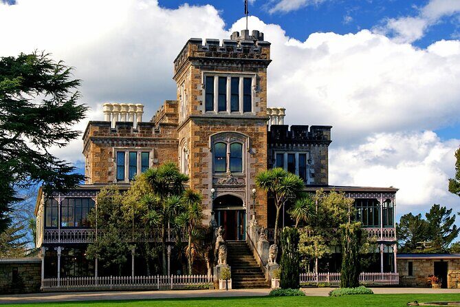 Castle, Coast & City Tour - 8 pax max - Castle Entrance Included - Who Will Love This Tour