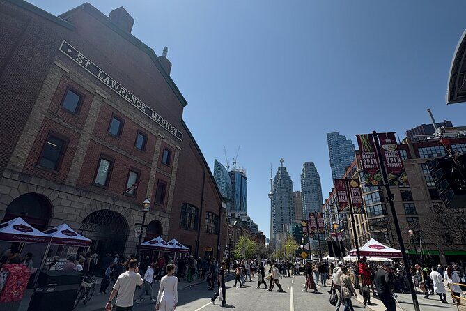 Casual Historic Toronto Walking Tour - Exploring Toronto’s Downtown in Comfort