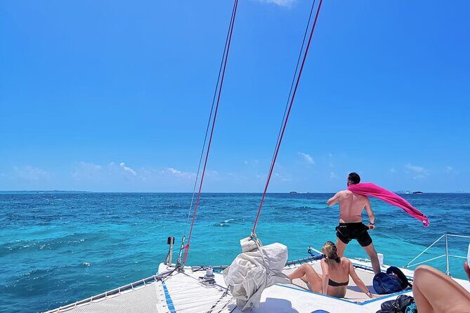 Catamaran to Isla Mujeres, Open bar, buffet, Beach Club Included - What’s Included & What’s Not