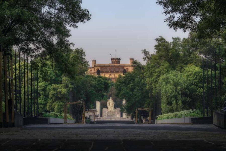 CDMX: Private bicycle tour through the Chapultepec Forest. - Detailed Breakdown of the Itinerary