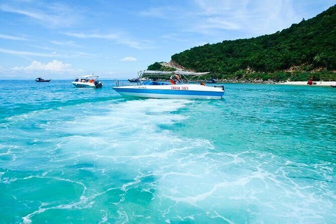 Cham Island Snorkeling Tour- Group Tour - Deep Dive into the Experience