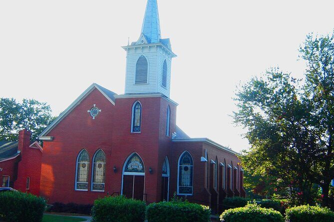 Chapel Hill Historic Churches History and Architecture Tour - Who Will Get the Most from This Tour?