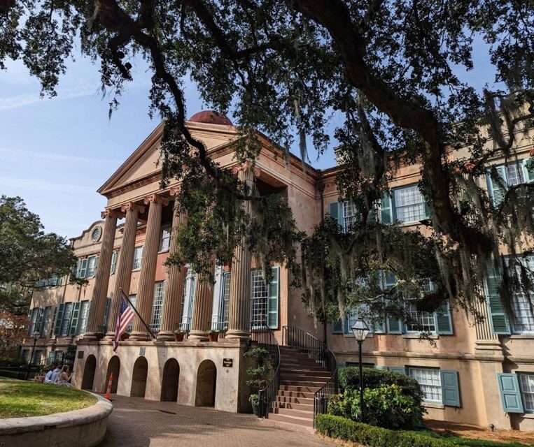 Charleston: Historic District & Plantation VIP Private Tour - Exploring the Waterfront and Old Mount Pleasant