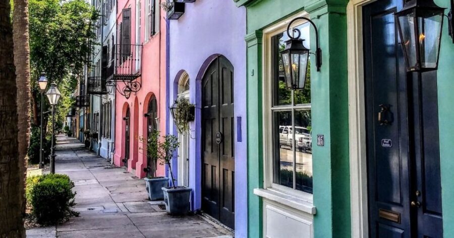 Charleston History Tour-Small Groups Only-History & Alleys - What Makes This Tour Special