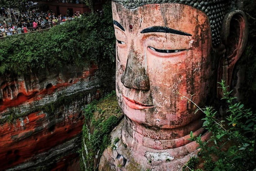 Chengdu: Leshan Giant Buddha & Huanglongxi Ancient Town Tour - What Does the Tour Include and Exclude?