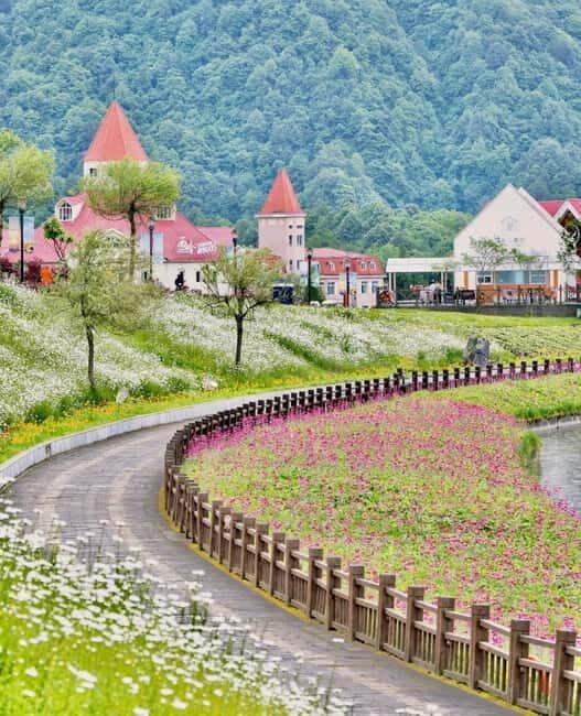 Chengdu: Xiling Snow Mountain Tour with Cable Car & Hiking - Is It Worth the Price?