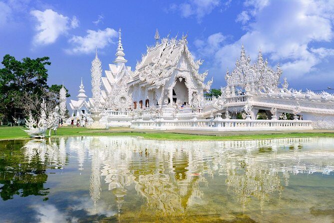 Chiang Mai-Chiang Rai:White-Black-Blue Temple-Golden Triangle-Keren-Boat Trip - What Travelers Say: Authentic Insights from Reviews