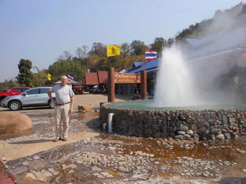 Chiang Mai: Long Neck Village & Chiang Rais Iconic Temples - Practical Details and Why They Matter
